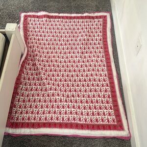Roller Rabbit | Bedding | Roller Rabbit Pink Monkey Baby Quilt | Poshmark